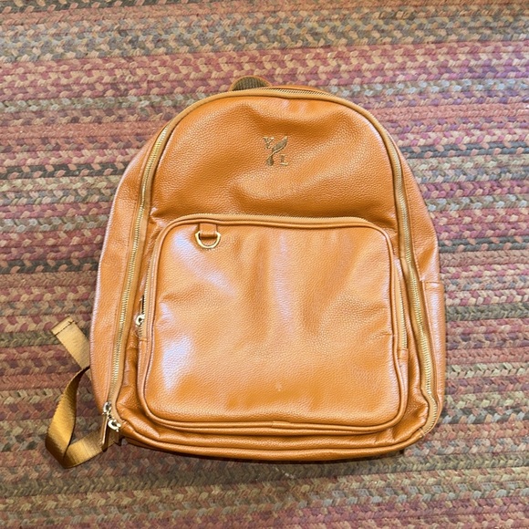 Young Living | Bags | Young Living Brown Vegan Leather Essential Oil ...